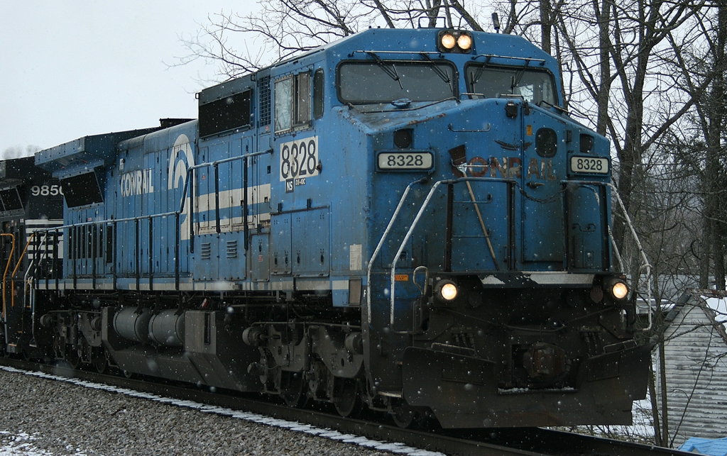 NS 8328